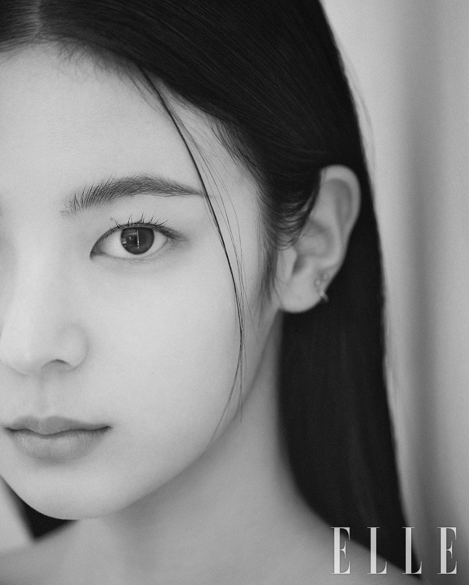 daitzy on Twitter: "스타일리스트님 인스타 리아 https://instagram.com/p/CqHR8ieJkQg/ 2023, APR 있지 리아 x ELLE ...