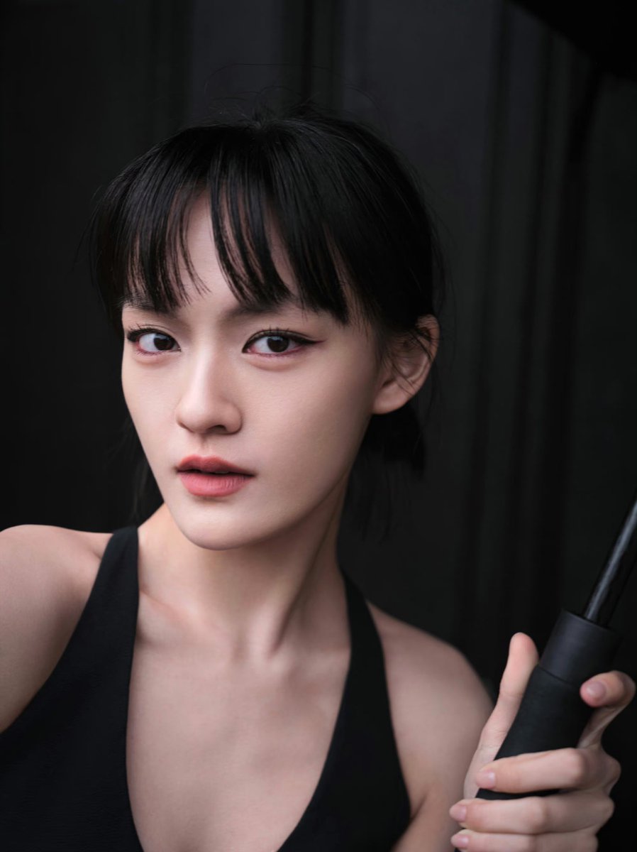 cdrama tweets on Twitter: "#WenQi for the opening gala event of Bvlgari Serpenti series 75th ...