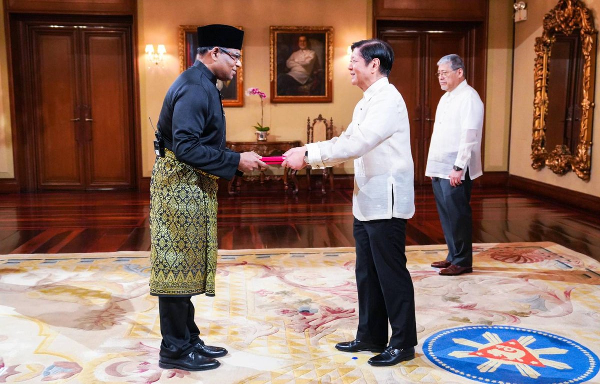 Presidential Communications Office on Twitter: "H.E. Dato’ Abdul Malik Melvin Castelino bin ...