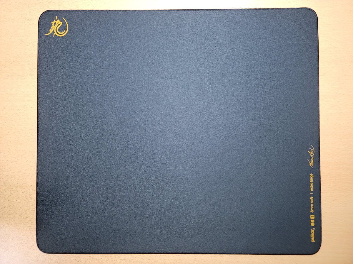 KAGAYAKI on Twitter: "Pulsar Gaming Gaer JP @PulsarJapan @PulsarGears様より新作マウスパッド、「ES1 Bruce Lee ...