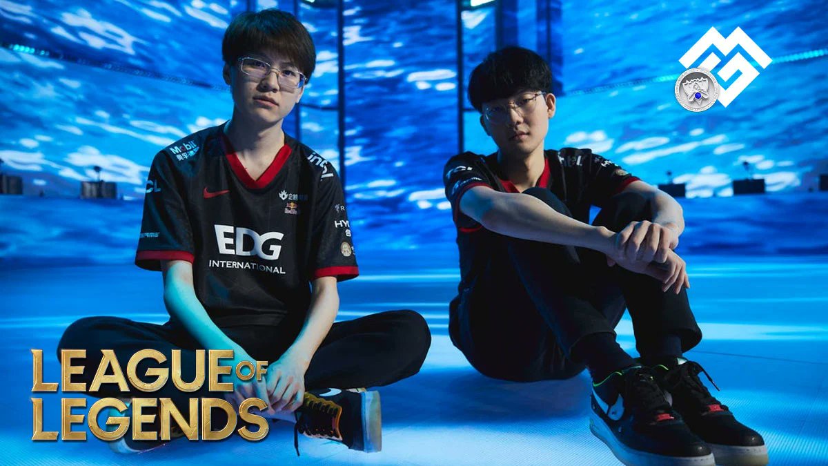 LPL Fanclub on Twitter: "Watching two Meiko's ADC playing on LCK today"