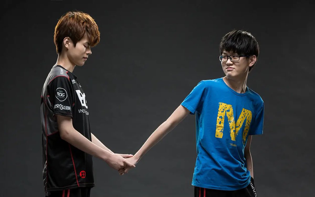 LPL Fanclub on Twitter: "Watching two Meiko's ADC playing on LCK today"