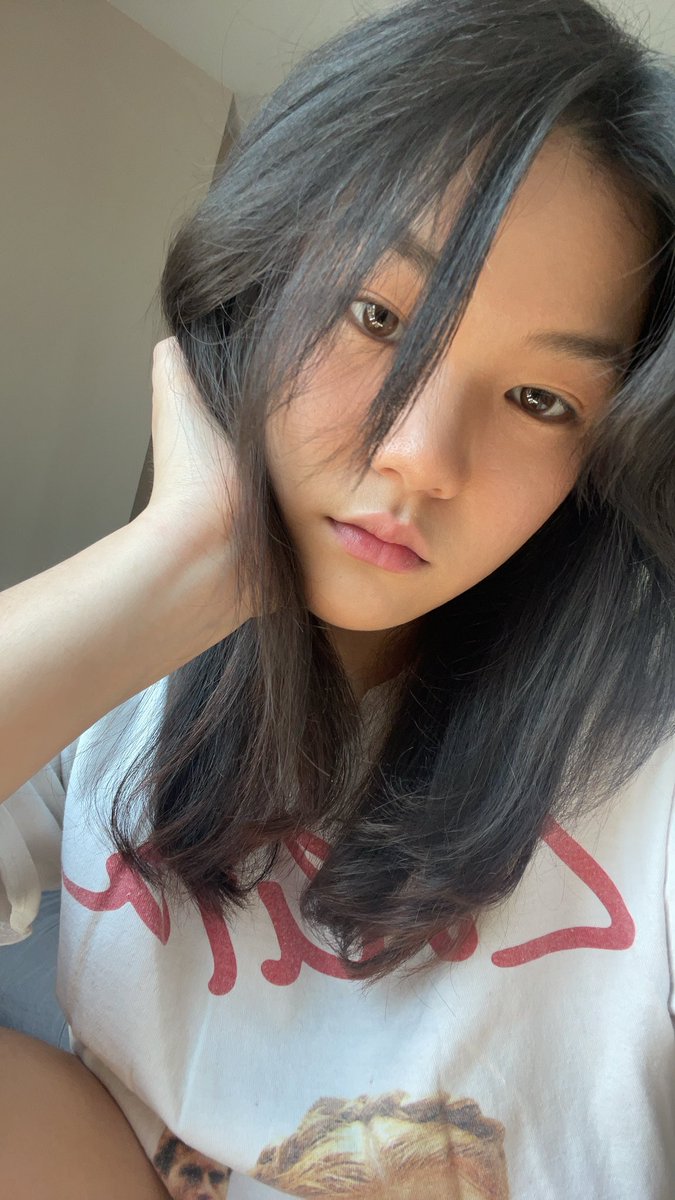 😗 on Twitter: "Messy hair 🥱 https://onlyfans.com/lookjeab"