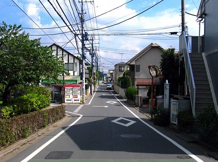 인스티즈(instiz) on Twitter: "일본 동네 감성.jpg (링크에 더있어요👉) https://instiz.net ...