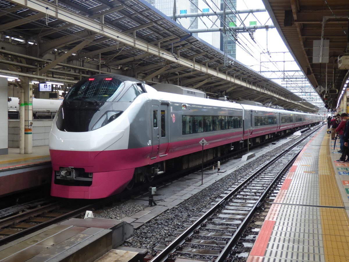 Mr.藤沢写真館 on Twitter: "E657系K12編成(スカーレットブロッサム色) E657系の一部の車両をE653系フレッシュひたちと同じ赤い塗装に塗り替えました。"