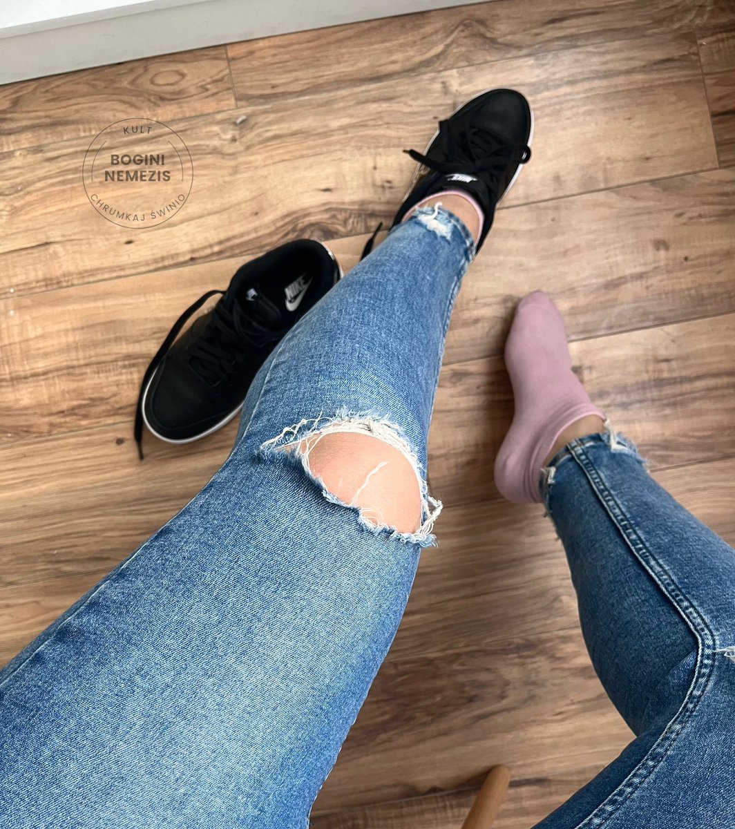 Baddie Js Feet Are My Fictional GFs on Twitter: Baddie Js Feet Are My Fictional GFs on Twitter: