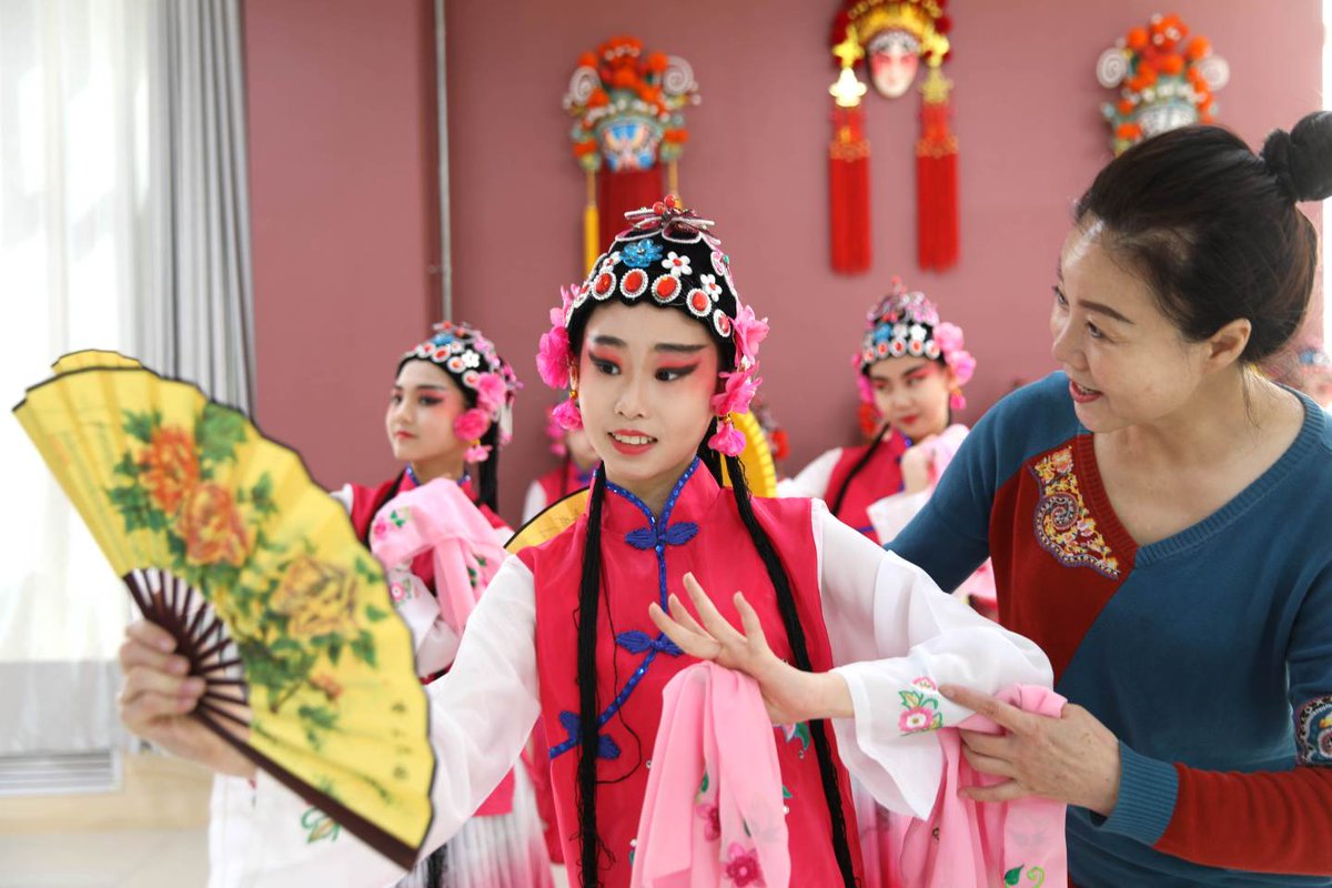 Traditional culture enriches the hearts of children! The art of Chinese ...