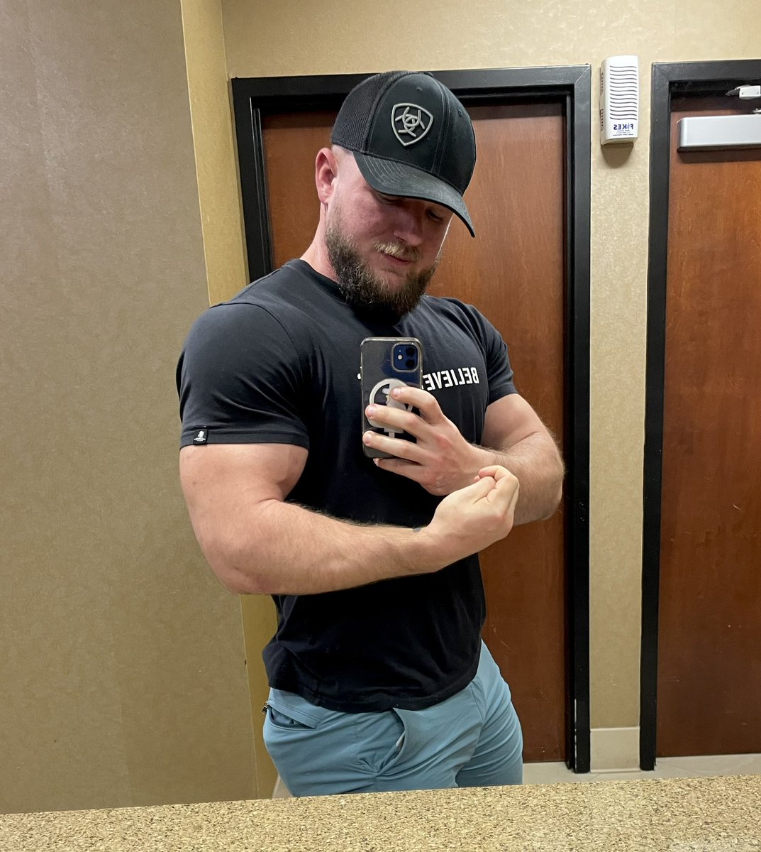 Turkeytrav2 on Twitter: "😏"