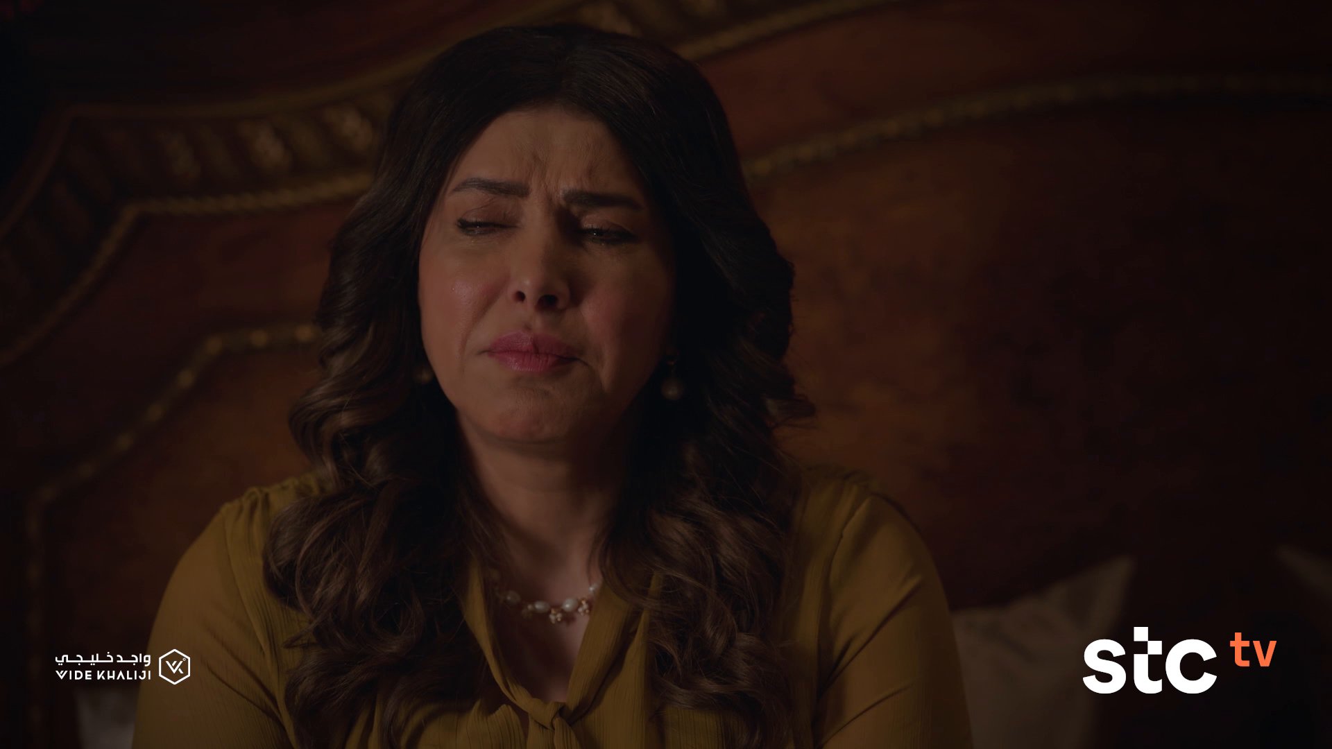 stc tv on Twitter: "كذبة إبريل زوجة تاجر تظن أنها ماسكة زمام أمور أسرتها في غياب زوجها المستمر ...