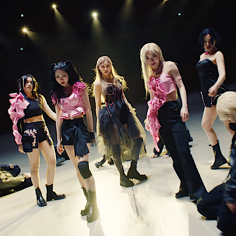 toysrevil on Twitter: "(+) #KPOP THIS WEEK on #TUNESTALKSG: https://bit.ly/3JFPY30 Featuring MVs ...