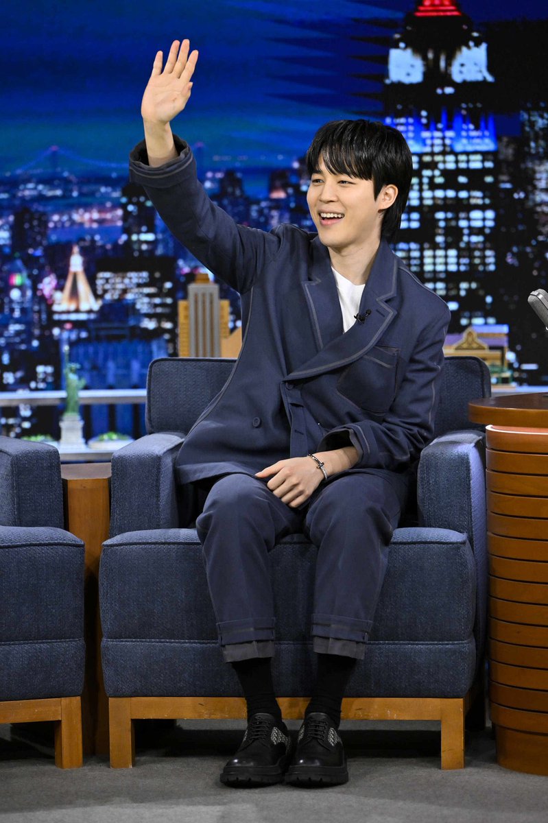 Pop Base On Twitter Bts Jimin Making His Debut Solo Appearance On