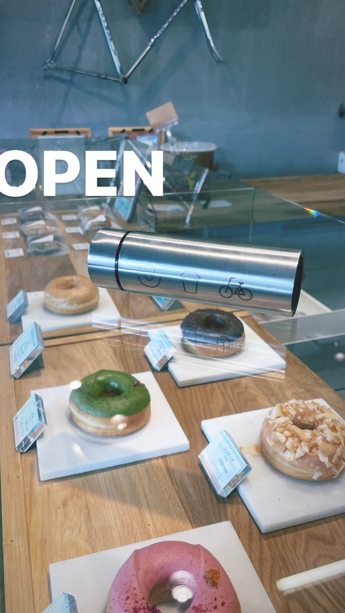 CYCLO@Hand made donuts on Twitter: "RCCライドでCYCLOに向かい🚲 努力義務のグループライドに遭遇しつつのおーぷん！"