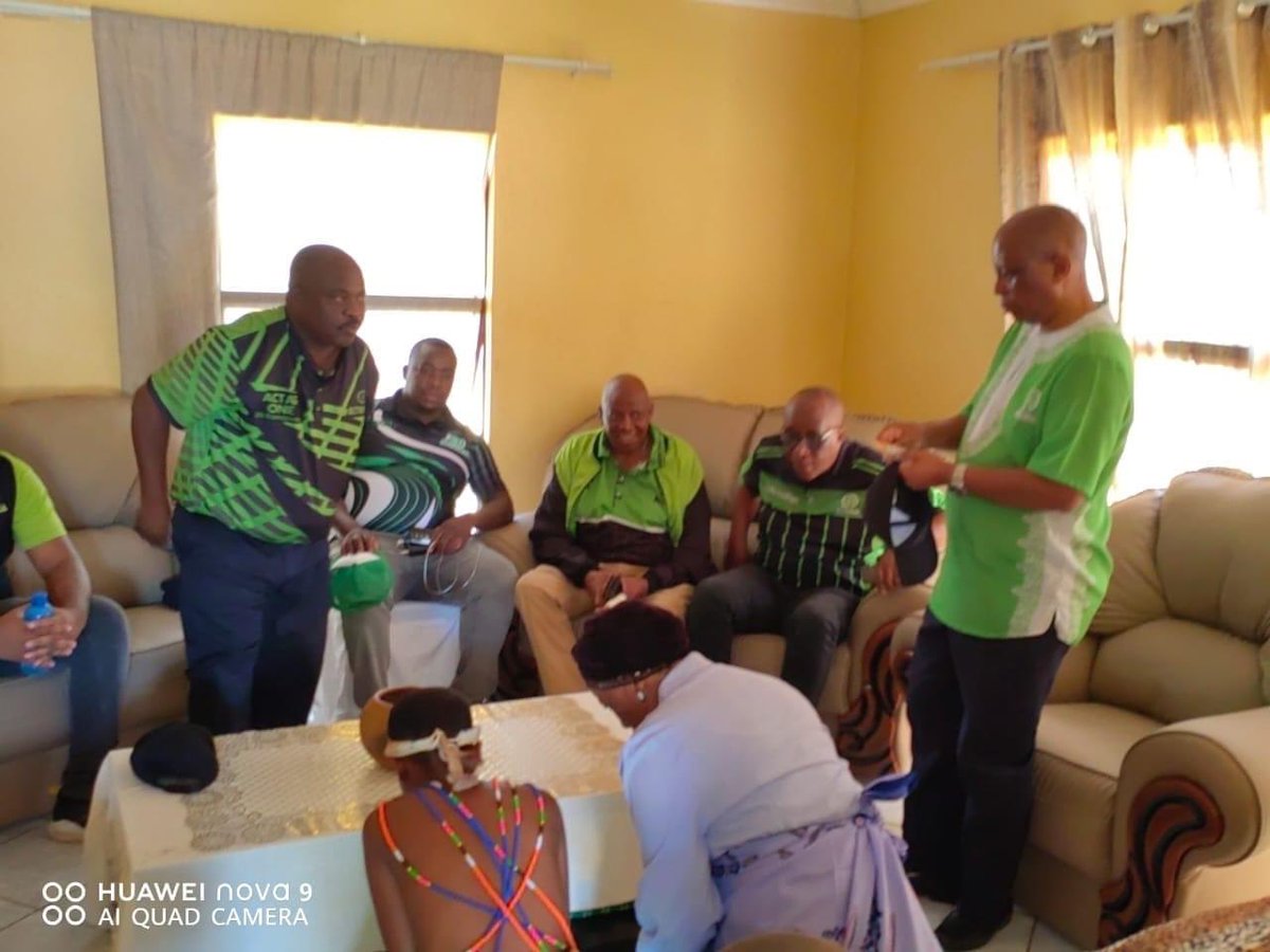 Herman Mashaba on Twitter: "RT @HermanMashaba: Team Limpopo under Provincial Chairperson, @sello ...