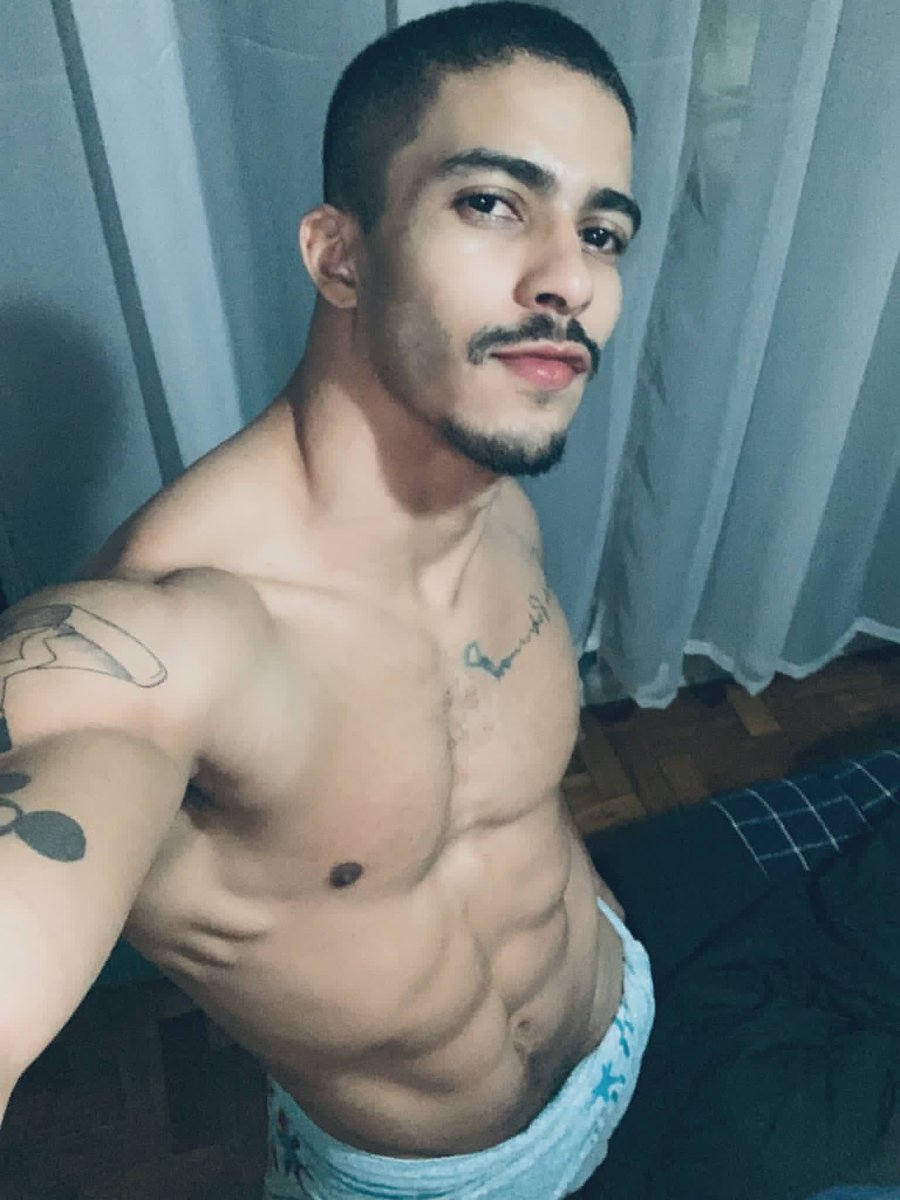 Sirs Models on Twitter: