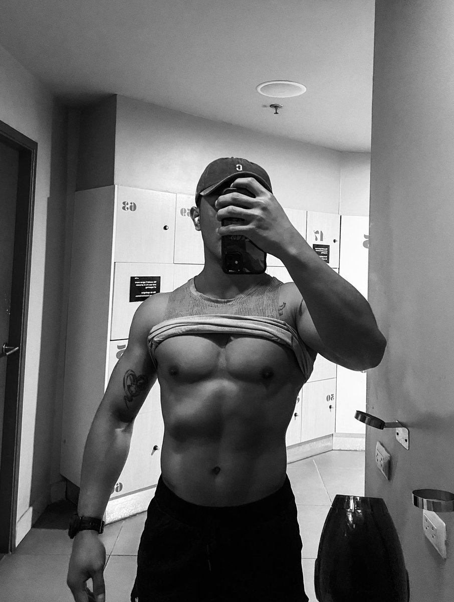 Chon. on Twitter: "🍼"