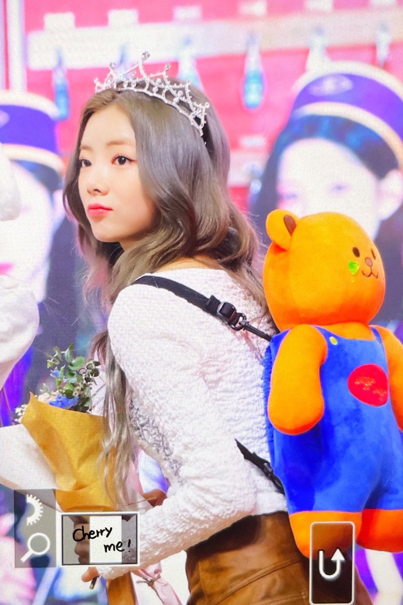 Cherry me! on Twitter: "230312 팬사인회 프리뷰 연대 경영 18학번 나고은언니 #나고은 #NAGOEUN #ナゴウン #퍼플키스 #PURPLE_KISS ...