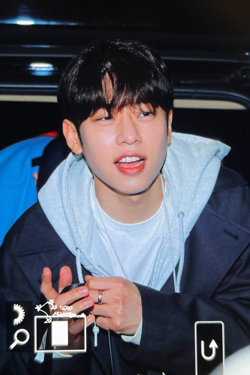 DONGHYUN THAILAND on Twitter: "RT @StarSailor_0917: 230312 #AB6IX #에이비식스 #김동현 #동현 #동현이의_가장_가까운 ...