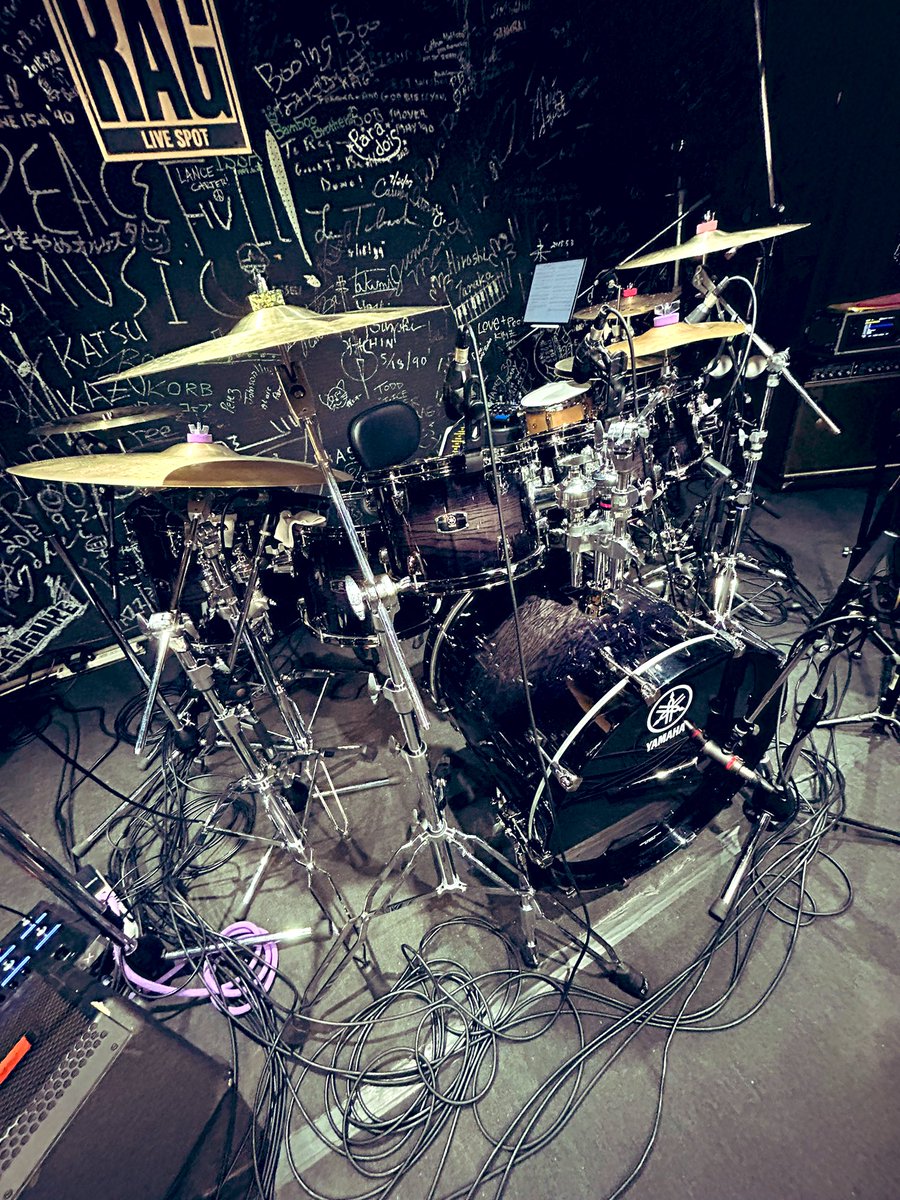 DEZOLVE【公式】 on Twitter: "6th Album『CoMOVE』Release Live Tour 2023 ツアー3日目 京都 RAG お越しいただいた方、本当に ...