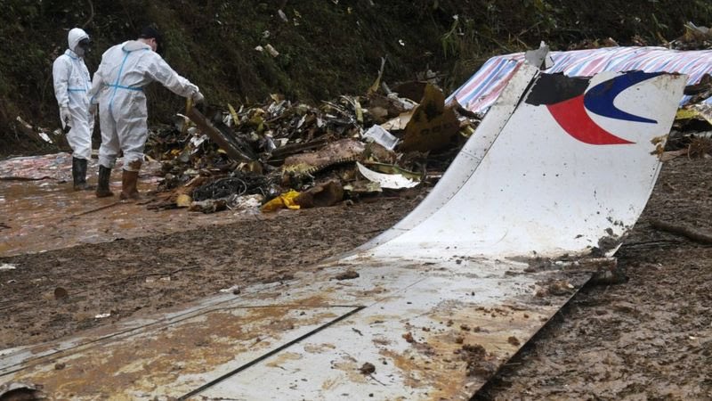 大海鲜饭小吃摊 on Twitter: "最近Netflix在热播MH370的纪录片，而还有几个人记得2022年的MU5735坠机事件呢？"