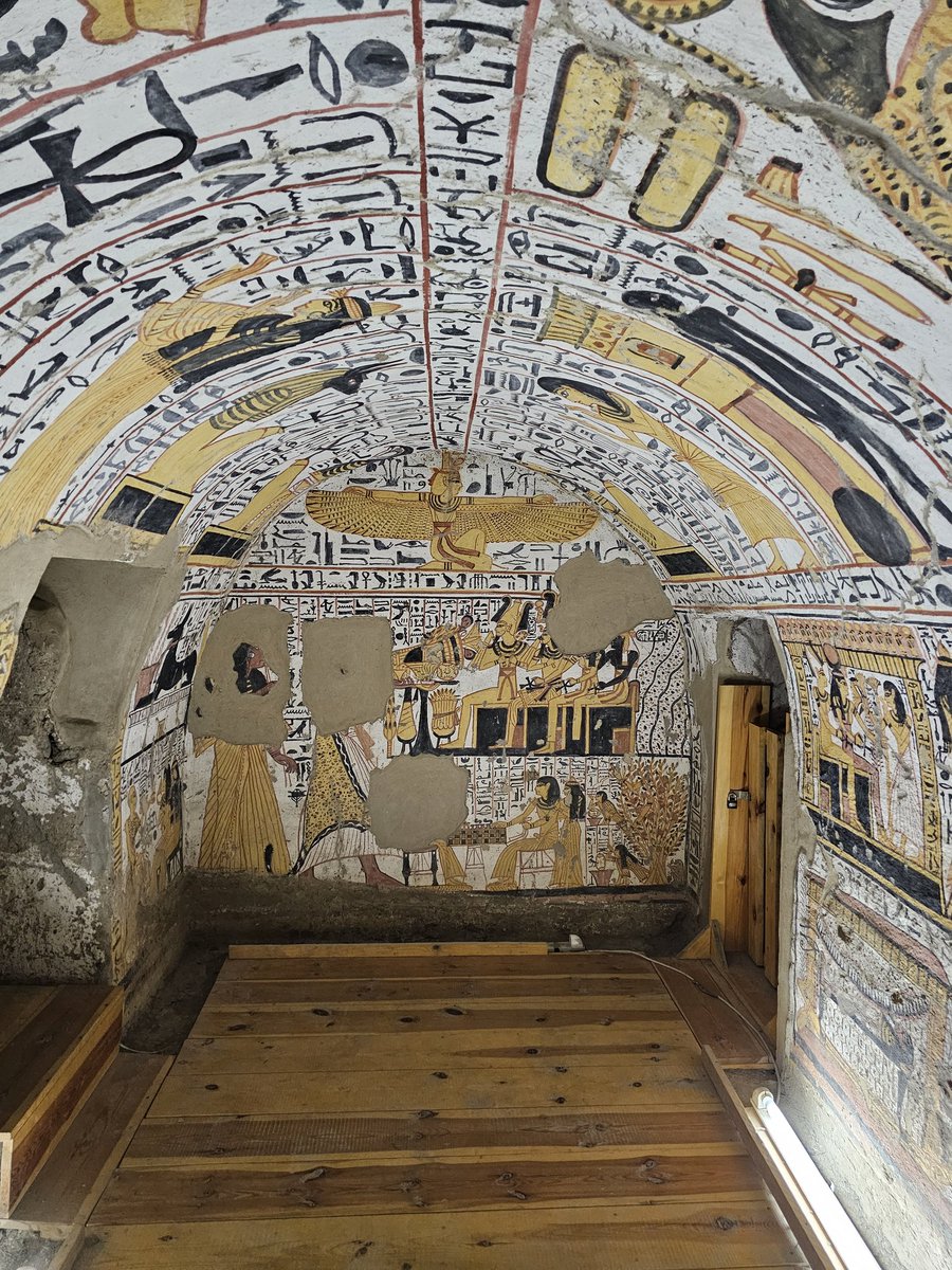 Dr. Peter J Brand on Twitter: "6/ two later burial chambers were added for other family members ...