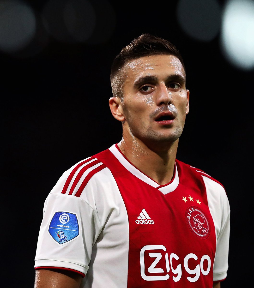 Sala12 on Twitter: "Tadic com a camisa do Ajax: 230 jogos 100 gols 108 assistências - Um dos ...