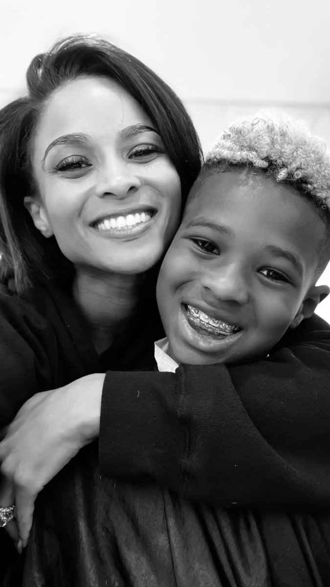 The Wilsons On Twitter Mommy s Big Boy the-wilsons-on-twitter-mommy-s-big-boy