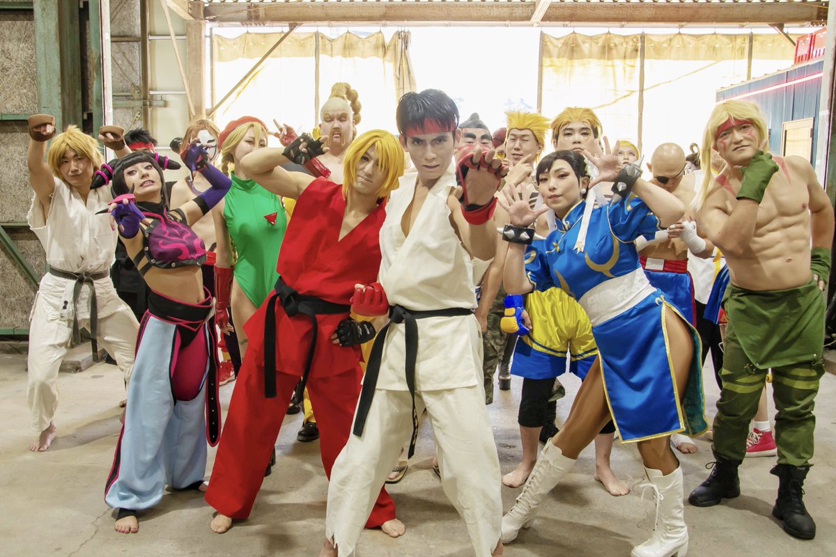 りょう＠Street Fighter on Twitter: "RT @sakurabaphoto: #StreetFighter ←マジか！マジだ！ #SF35th併せ の写真でも貼っとこう。"