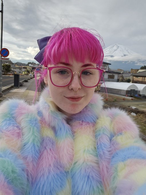 TW Pornstars - Rosie ☆ Pinipy. The most retweeted pictures and videos ...