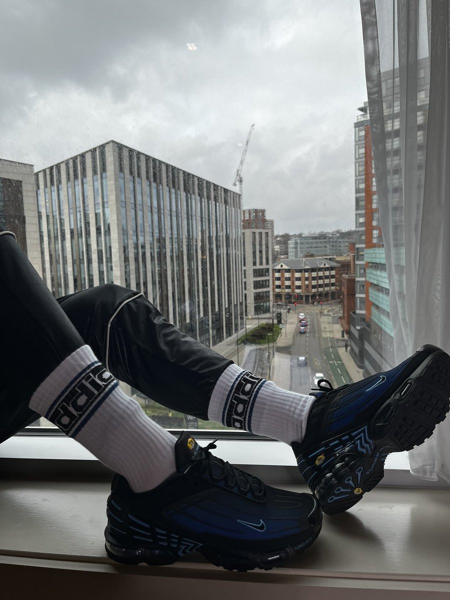 Alpha Switch Leo on Twitter: "Love these socks and Nike TNs 😈 http://Onlyfans.com/alphaswitchleo ...