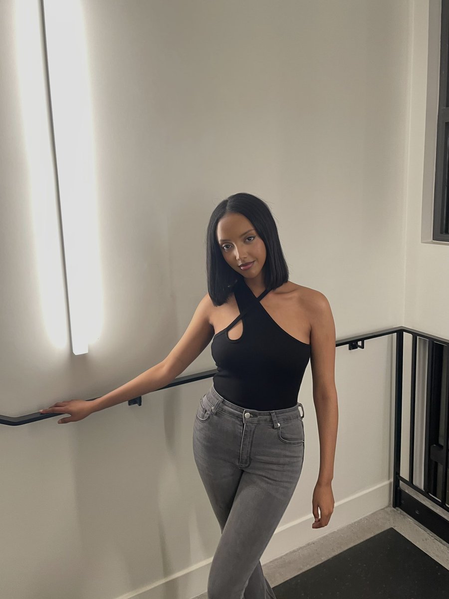 Urjii on Twitter: "media update 🙈"