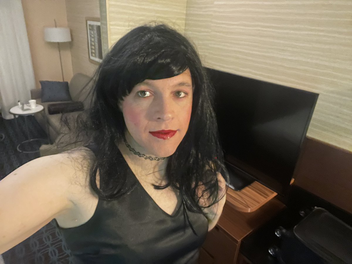 Another pic of me from last night that I don’t exactly hate. Just a few ...