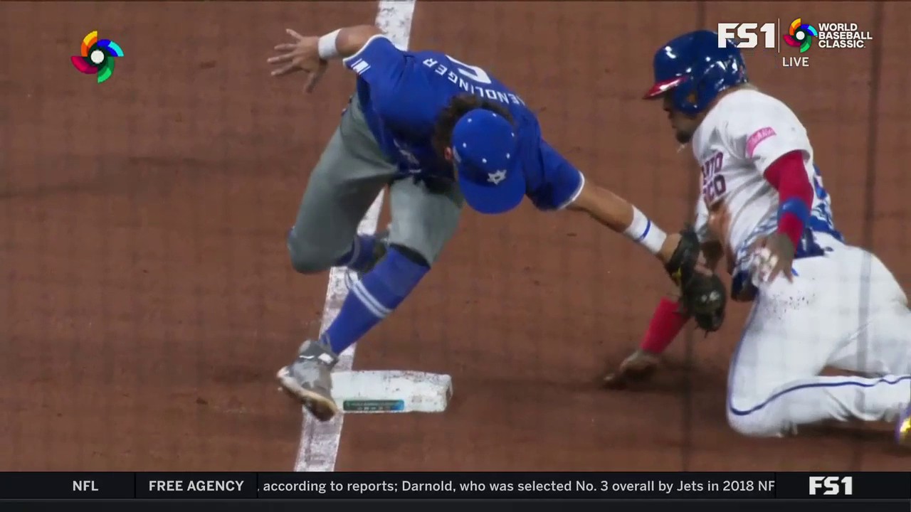 FOX Sports: MLB on Twitter: "SWIM MOVE 🏊‍♂️ JAVY IS A MAGICIAN 🪄 📺: WBC on FS1 https://t.co ...