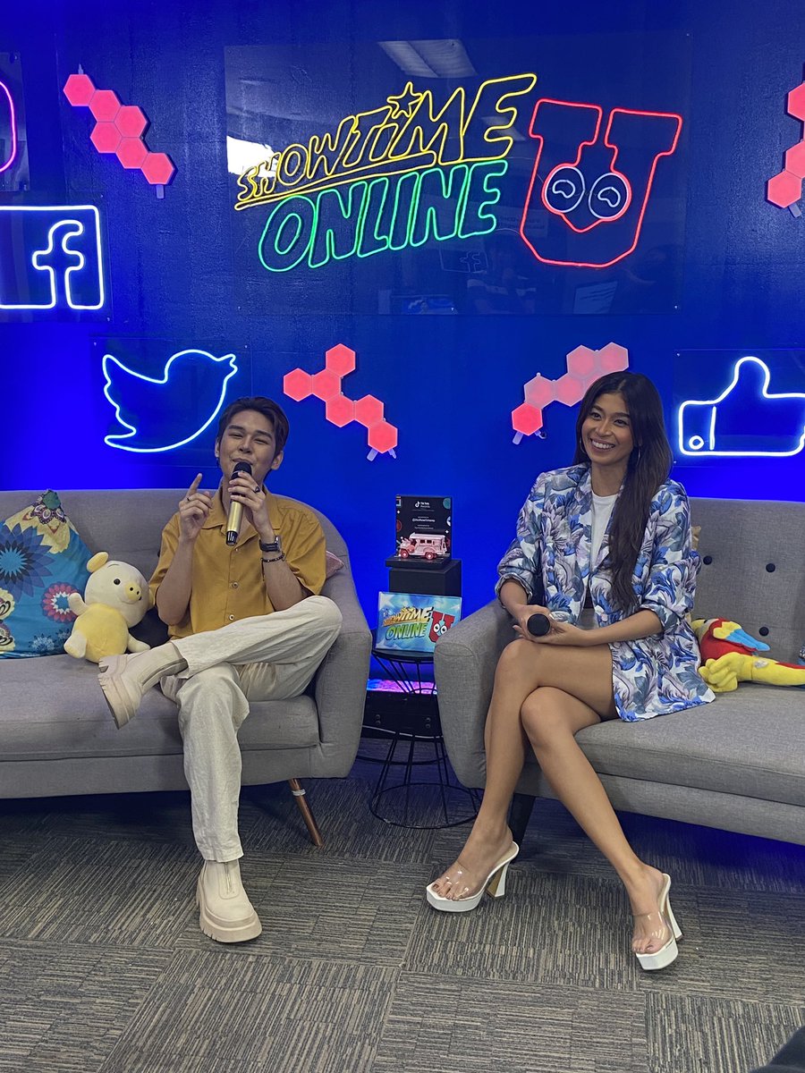 It's Showtime on Twitter: "🌟Showtime Online Ü na with ANA RAMSEY AND REIVEN UMALI! # ...