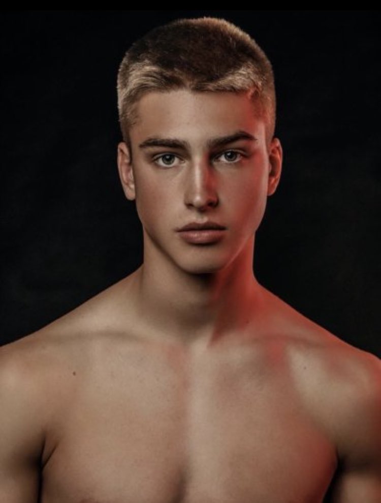 Malechritude On Twitter Rt Dragonboyia Max Turland