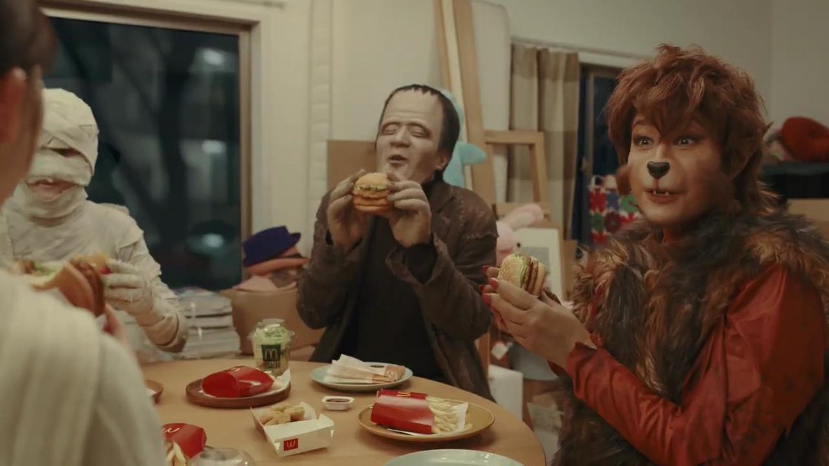 動画NOW on Twitter: "妻夫木聡 伊藤沙莉 塙宣之 LiLiCo が出演する 日本マクドナルド のCM 「夜マック店長／おなかがすいた日」篇 https://douganow ...