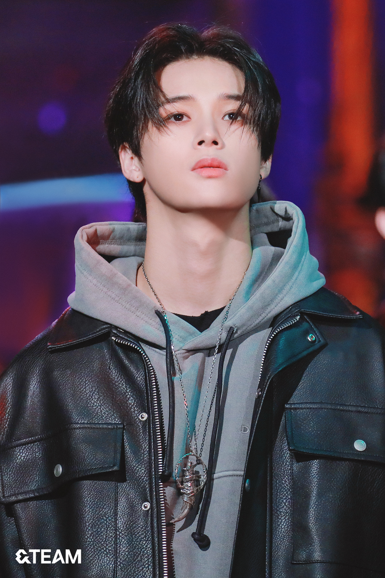 &TEAM OFFICIAL on Twitter: "DARK MOON: THE GREY CITY Behind Photo #andTEAM #EJ #FUMA #K #黒の月_灰色の ...