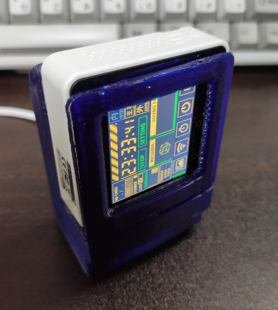 M5Stack on Twitter: "RT @michan06: ということで？、Retro PC style stand for M5 ATOM-S3を借用して、スケールをちょっといじっ ...