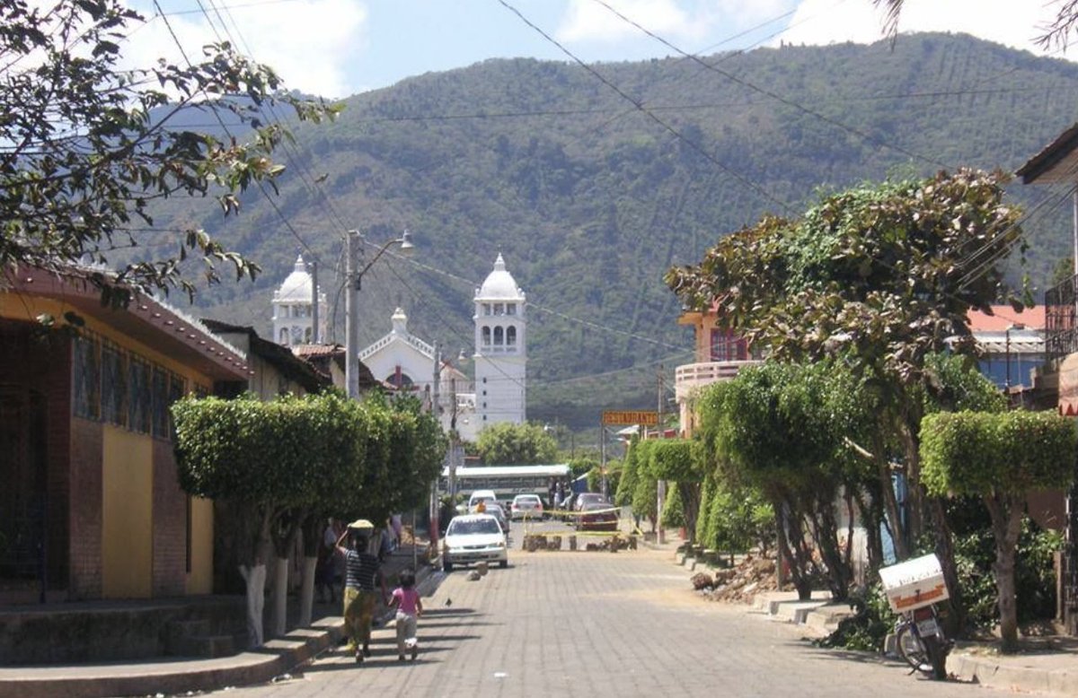 Bienvenidos a El Salvador! 🇸🇻 Looking for the perfect place to call ...