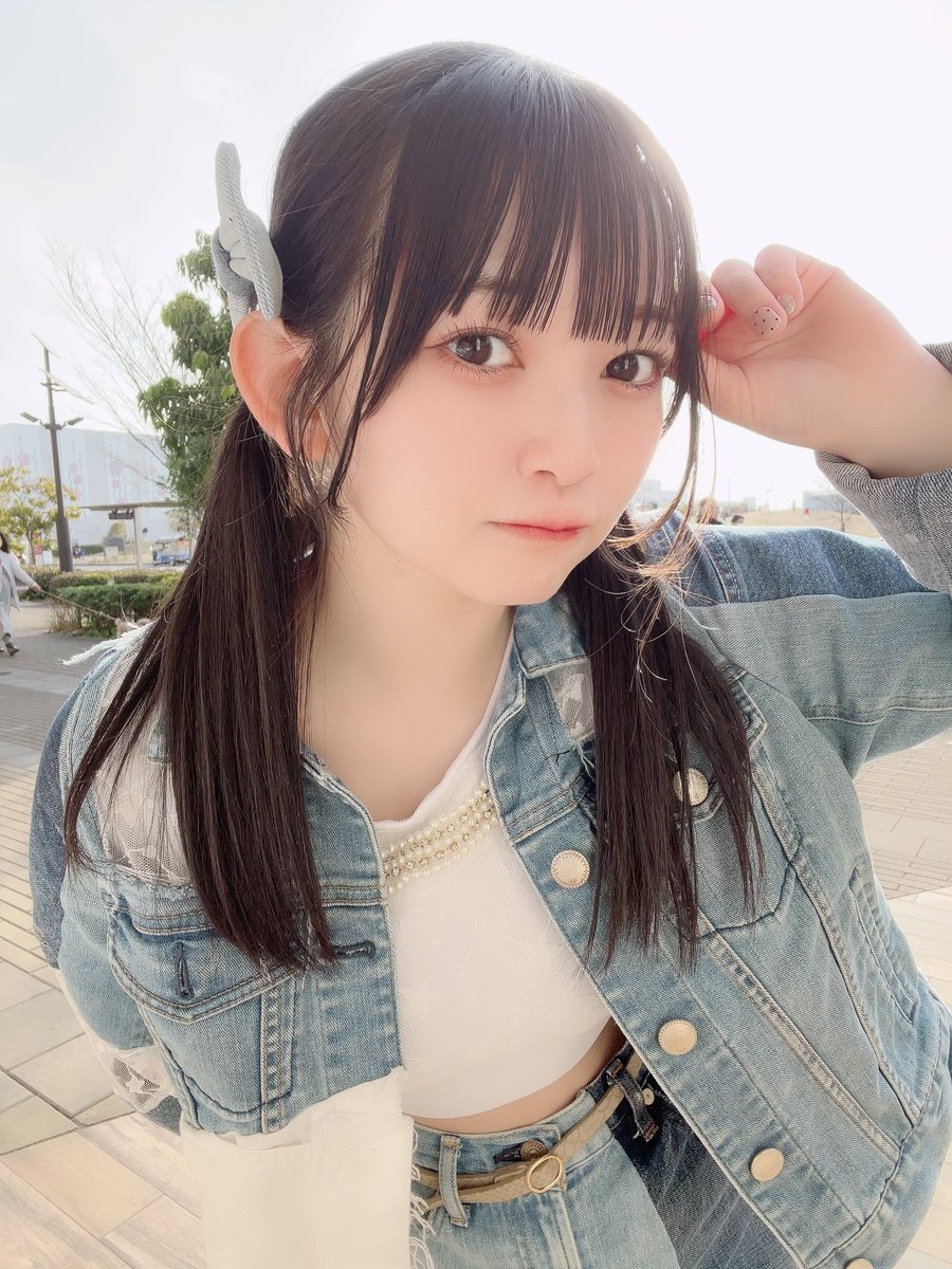 いーぐら ™ 公式|kindleグラビア写真集情報を毎日お届け On Twitter Rt Suzukatebasen ばぶついん