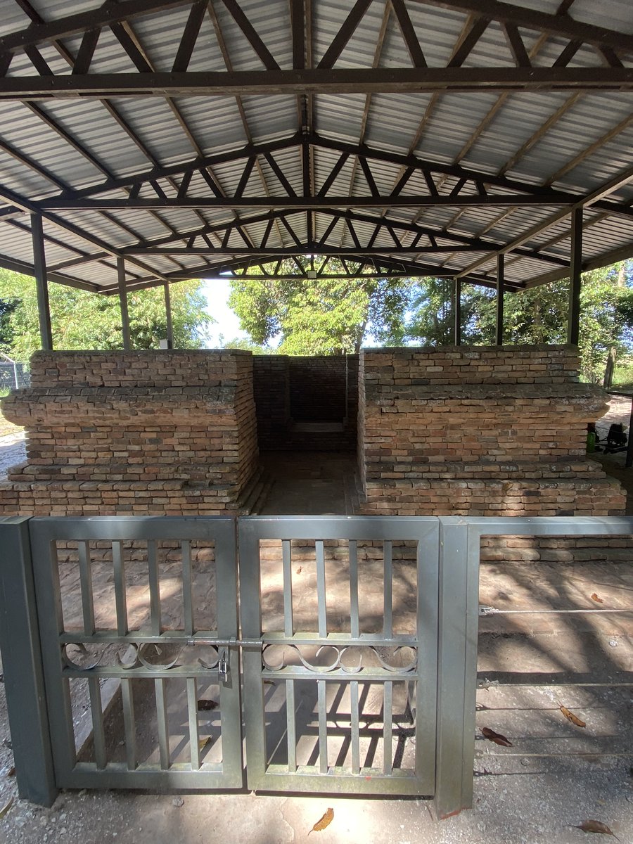 Minggu lepas aku dijemput untuk ikuti latihan arkeologi oleh USM ...