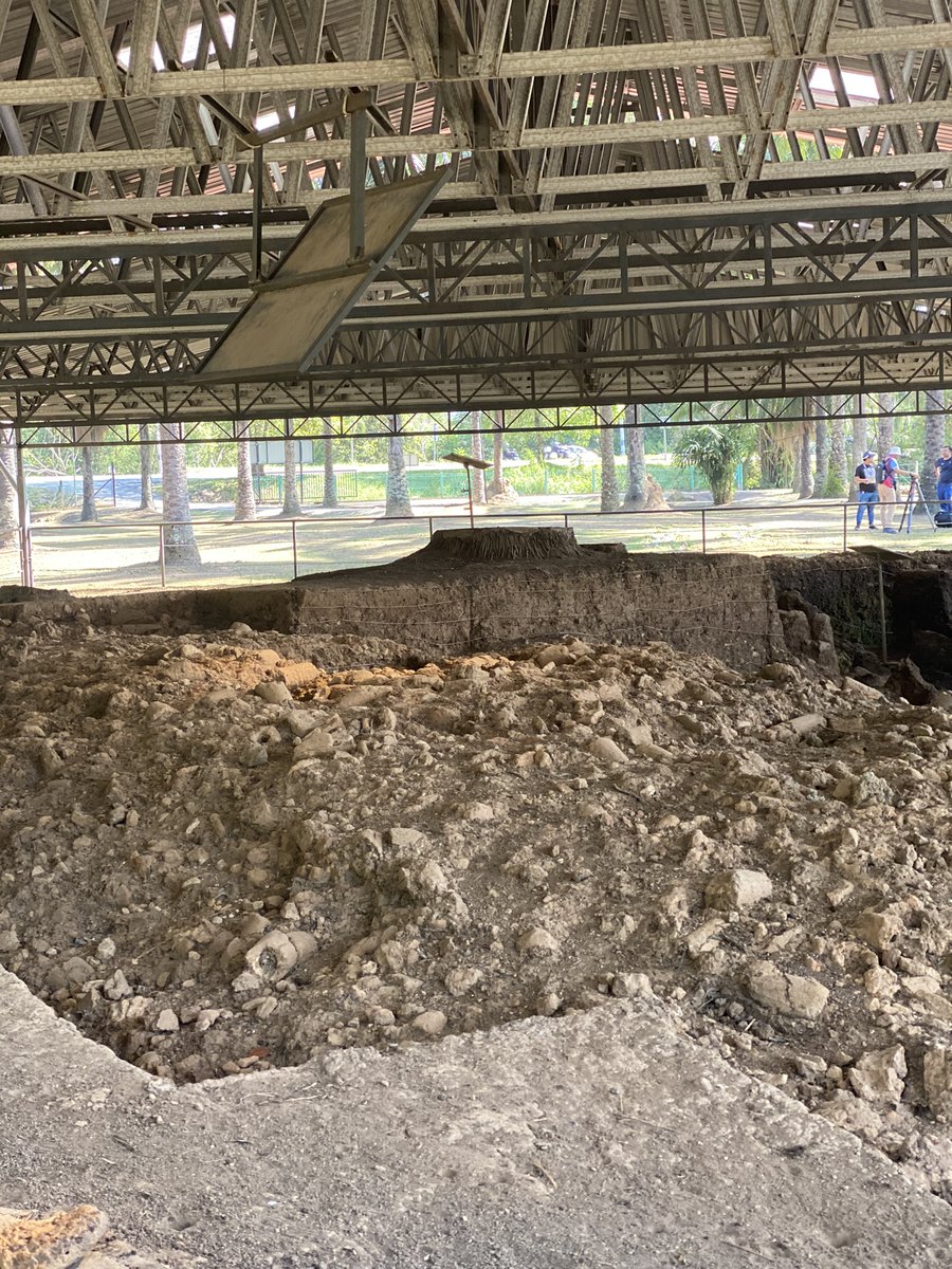 Minggu lepas aku dijemput untuk ikuti latihan arkeologi oleh USM ...