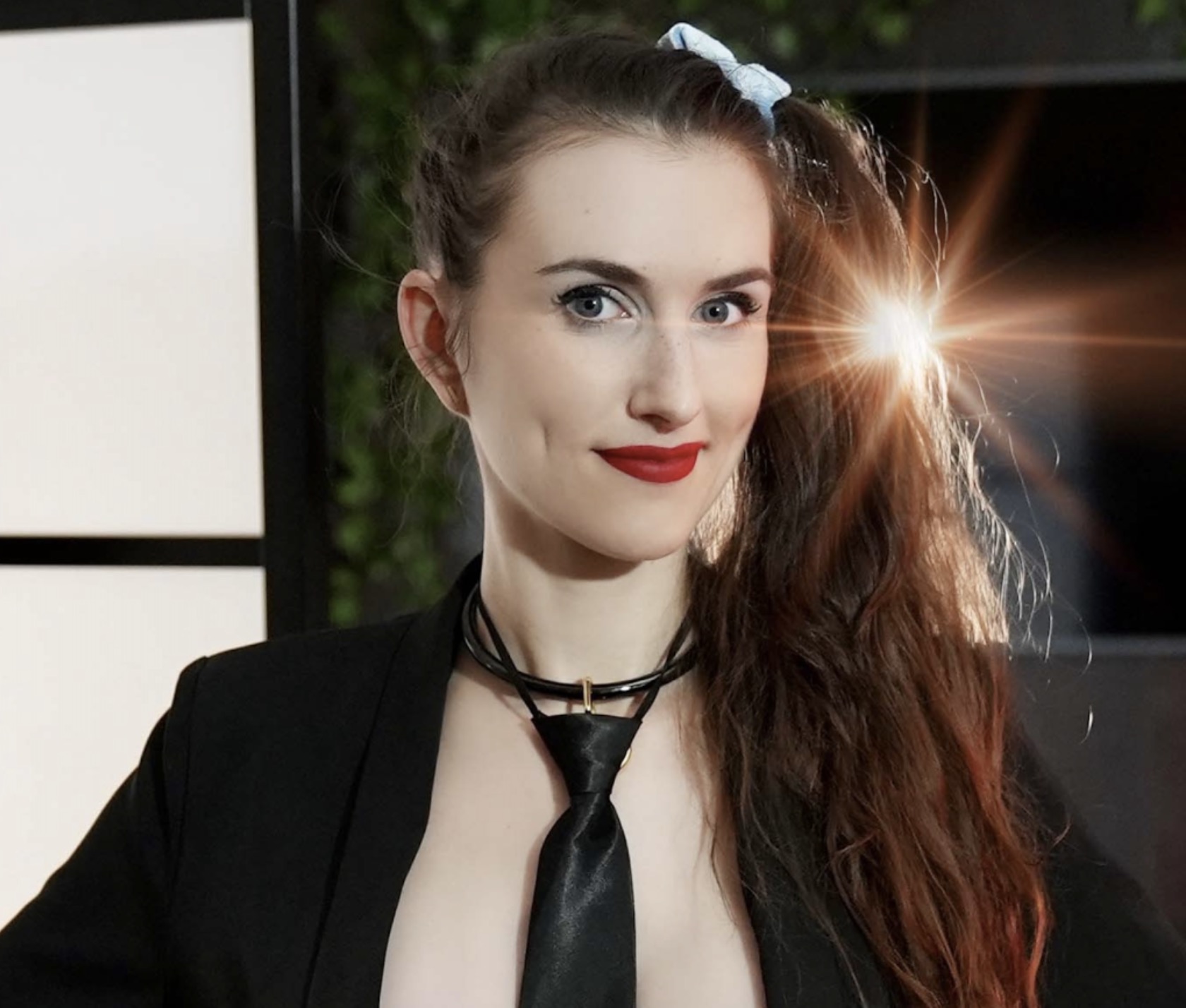 Tw Pornstars Piper Blush Twitter Bonjour This Is Piper Blush And Im Thrilled To Announce
