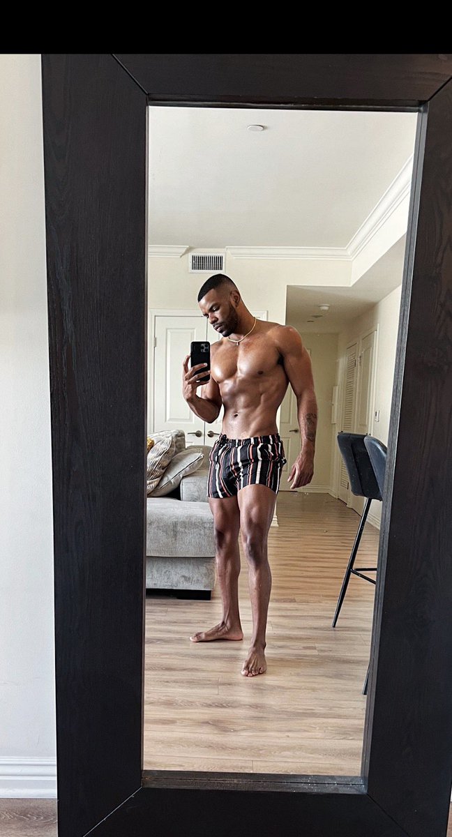 Jermelle Simon on Twitter: "http://Jrambobands.com"