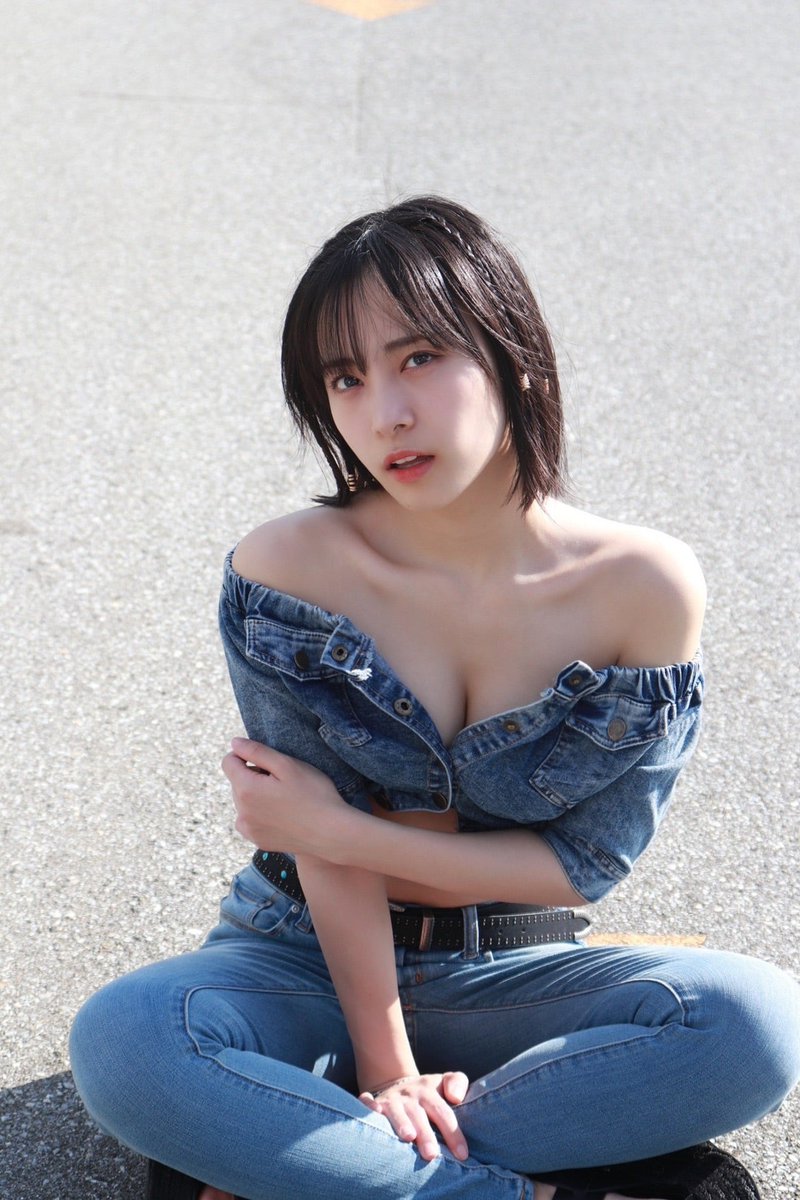 Hello! News Service on Twitter: "Offshots of Ishiguri Kanami's 'sonare' photobook from the OCHA ...