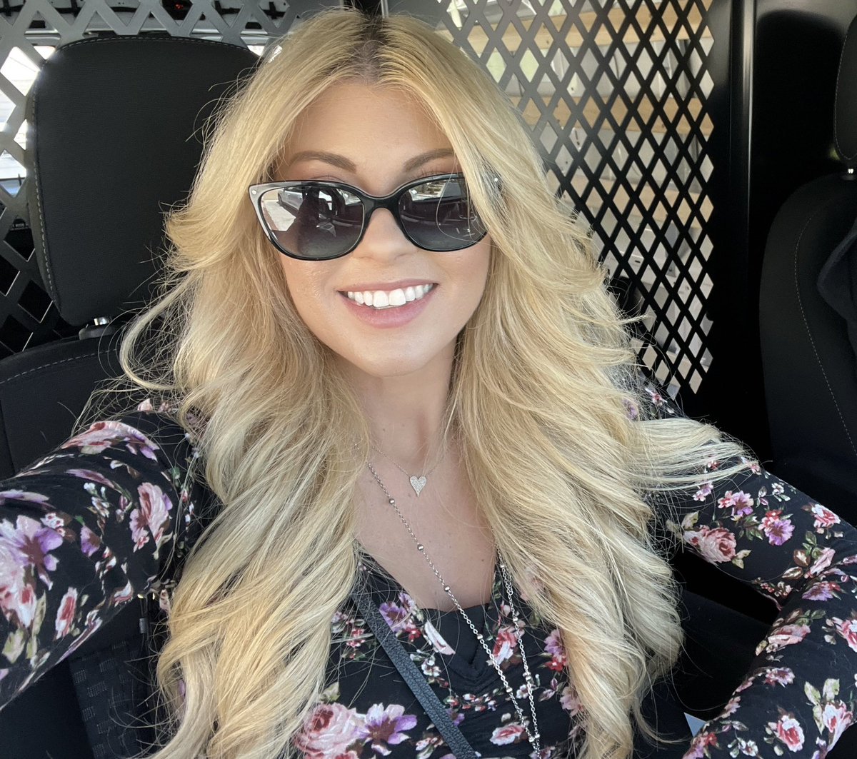 Good morning! I have some big plans for today! 😈👅 Kayla Kayden @kaylakayden