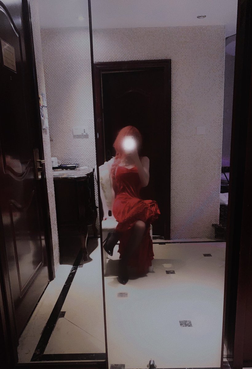 佐茜hajime On Twitter 大家都说我像贵气的小女朋友 你觉得呢?