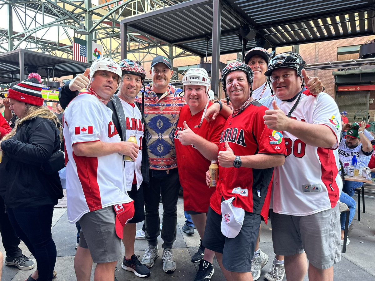 Tony Carnelos on Twitter: "Hanging with @barstoolcarl @StoolBaseball"