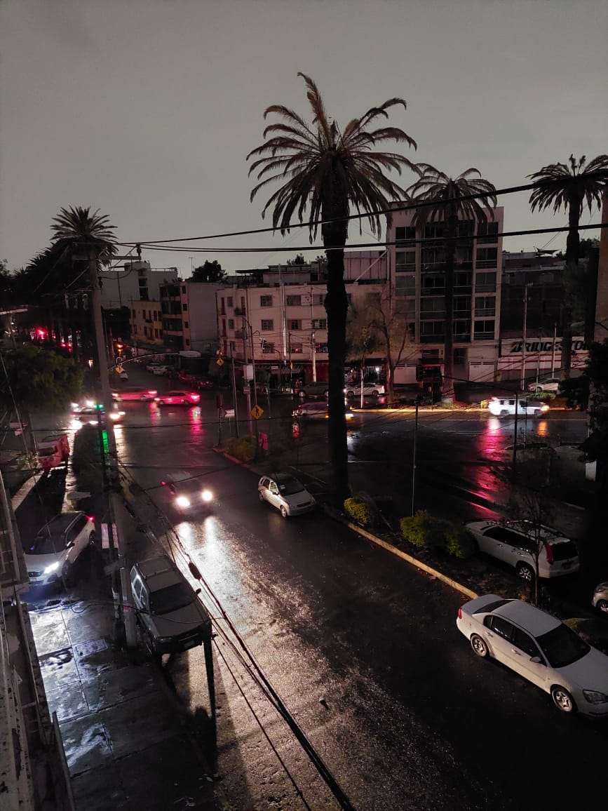 DATOWORLD on Twitter: "🇲🇽#AHORA - Apagón masivo en México: reportan que varias colonias de la ...