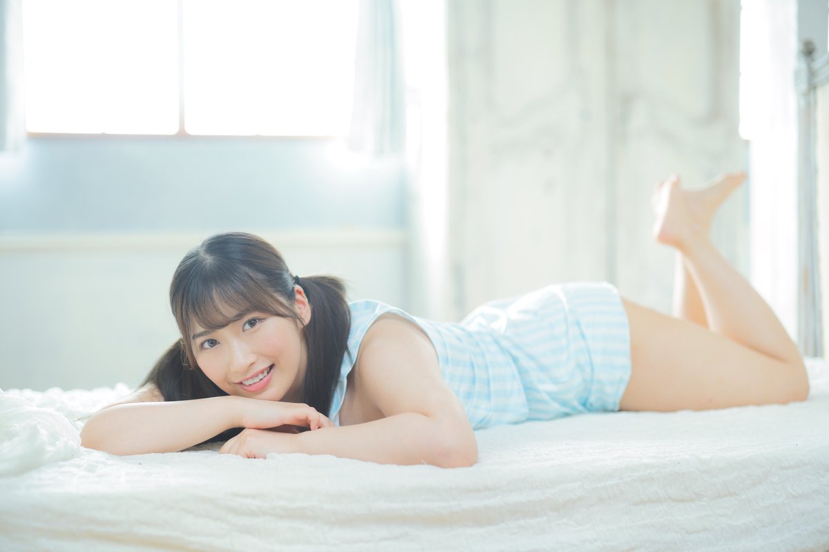 購入型クラウドファンディング『ひとつなぎ』公式 on Twitter: "【ひとつなぎBOOKS】 『写真集Mellow...美園和花: ふたりきりの煩くて静粛な感情』 ひとつなぎオンライン ...