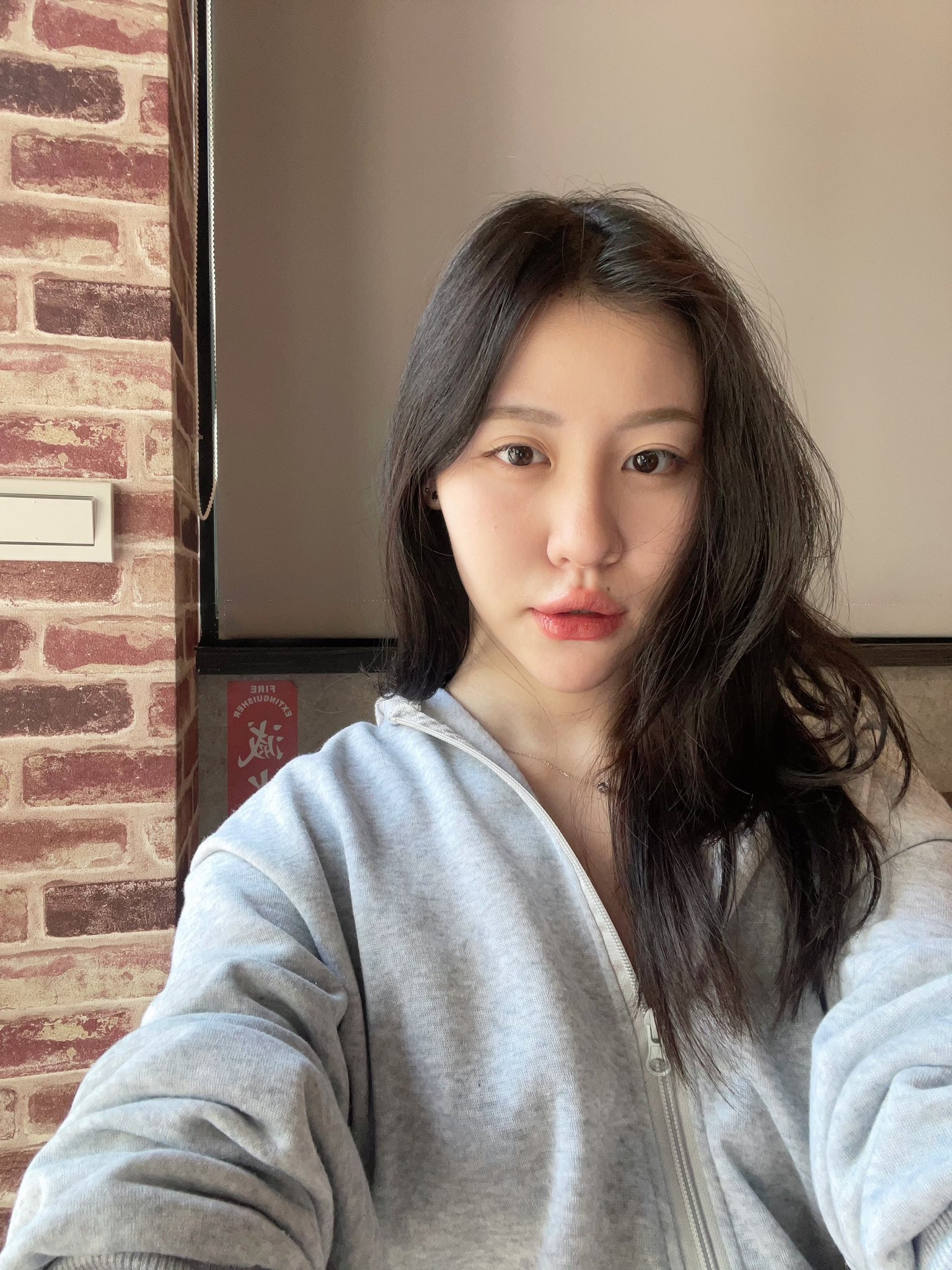 Aurelia Vizal on Twitter: "Bed hair https://t.co/M5dCMnlZW8" / Twitter